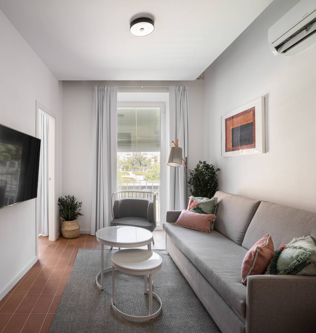 40 M² Apartment ∙ 2 Bedrooms ∙ 5 Guests - Seville