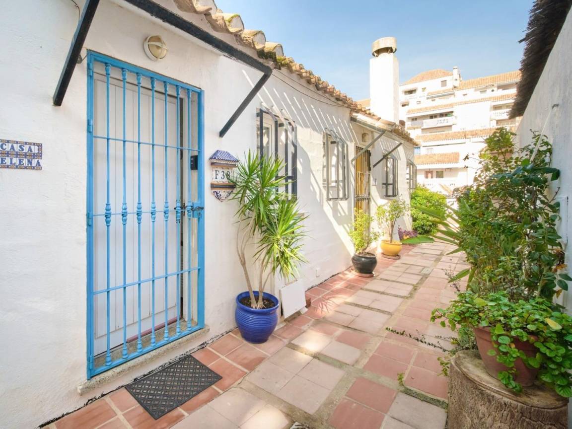 85 M² House ∙ 2 Bedrooms ∙ 4 Guests - Mijas