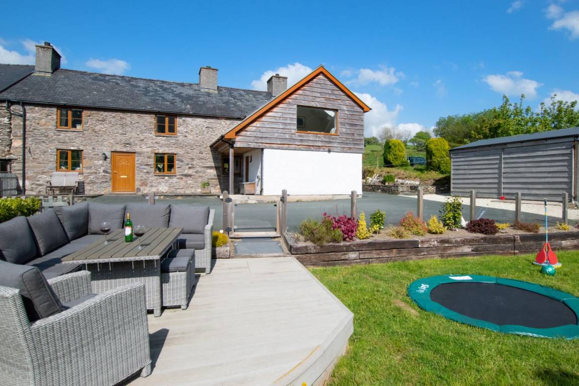 Cottage ∙ 3 Bedrooms ∙ 5 Guests - Machynlleth
