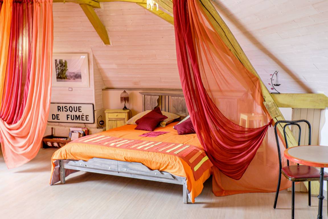 40 M² Chambre D'hôtes ∙ 1 Chambre ∙ 6 Personnes - Chinon