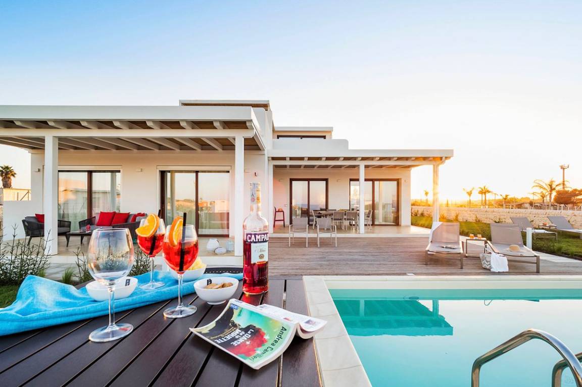 Villa ∙ 4 Slaapkamers ∙ 8 Gasten - Marzamemi
