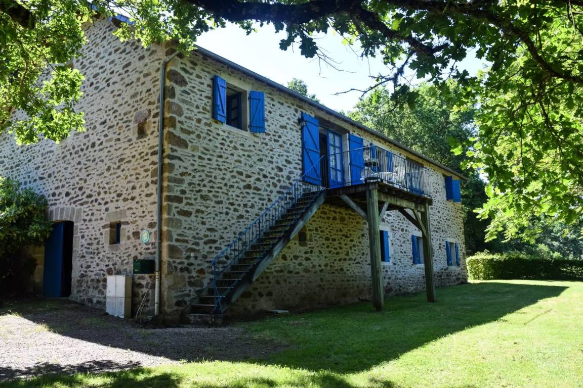 81 M² Maison De Vacances ∙ 2 Chambres ∙ 4 Personnes - Auriac