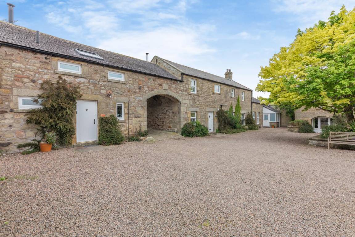 Cottage ∙ 2 Bedrooms ∙ 4 Guests - Northumberland