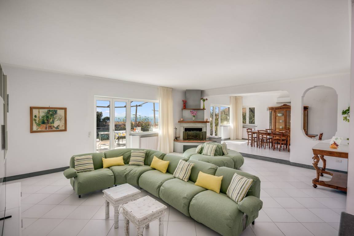 Villa ∙ 5 Habitaciones ∙ 12 Huéspedes - Capri