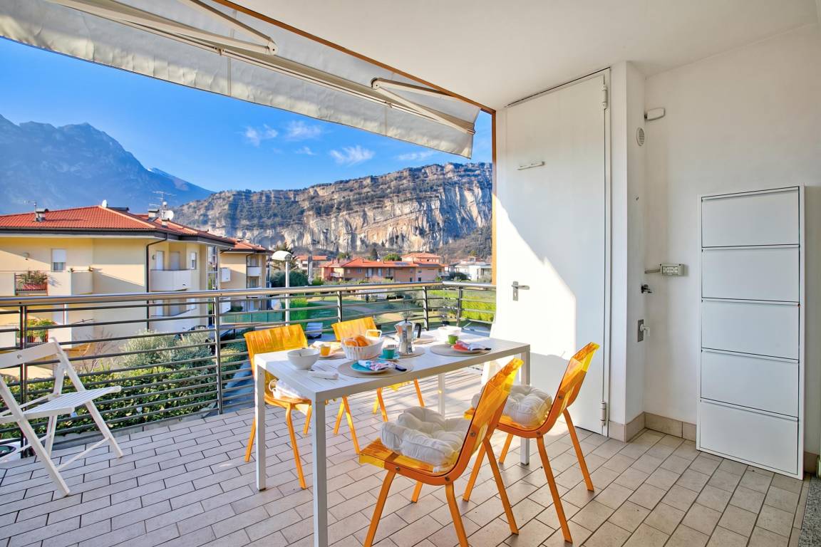 70 M² Apartamento ∙ 2 Habitaciones ∙ 6 Huéspedes - Nago-Torbole