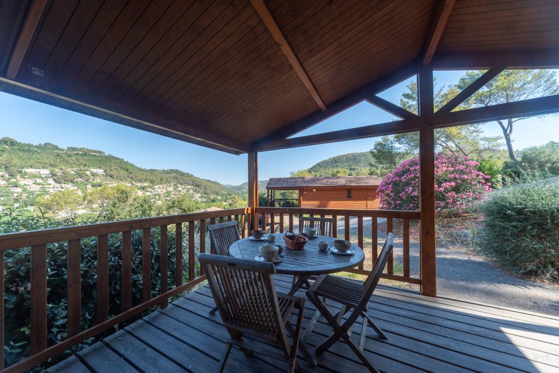 40 M² Ferienhaus ∙ 2 Schlafzimmer ∙ 6 Gäste - Cuers