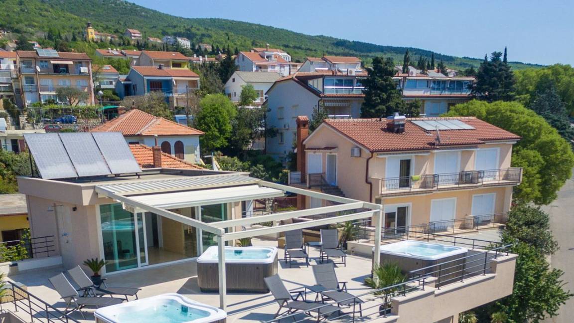 55 M² Apartment ∙ 2 Bedrooms ∙ 6 Guests - Crikvenica