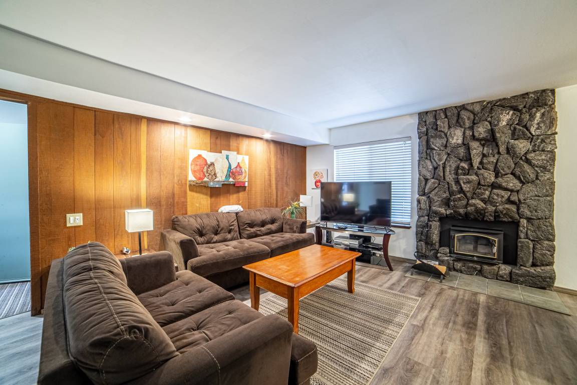 86 M² Condo ∙ 2 Bedrooms ∙ 6 Guests - Mammoth Lakes, CA