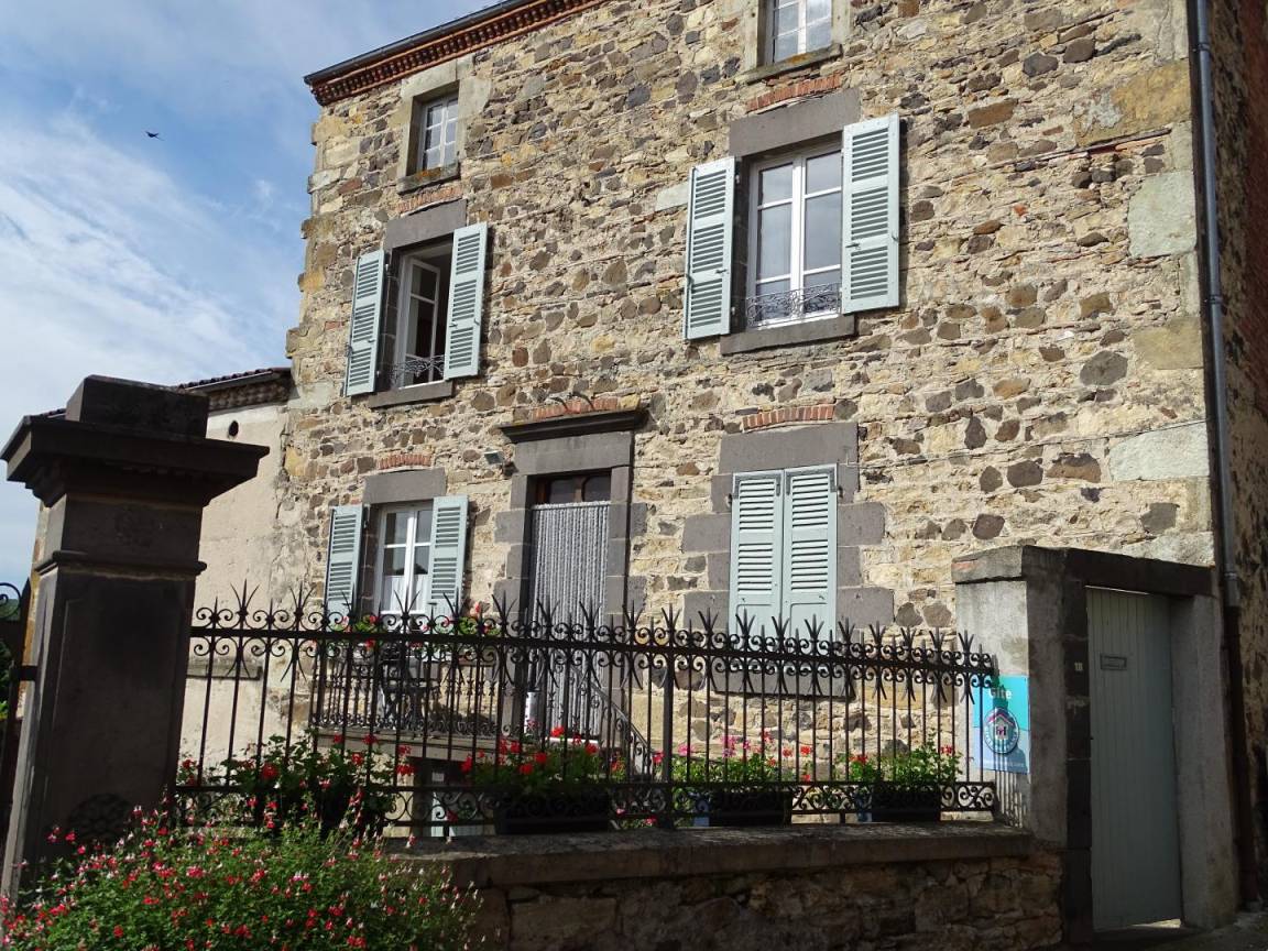 80 M² Gîte ∙ 2 Chambres ∙ 5 Personnes - Cournon-d'Auvergne