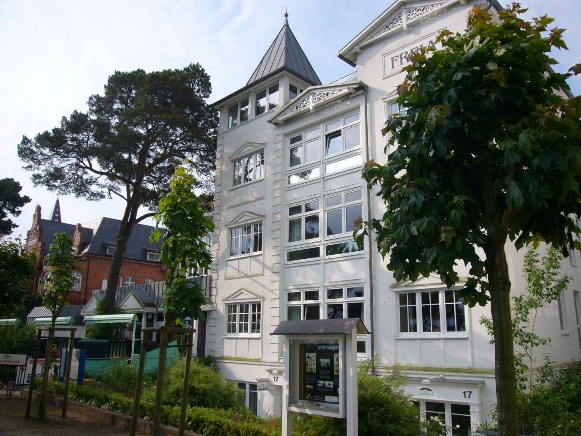 63 M² Ferienwohnung ∙ 1 Schlafzimmer ∙ 4 Gäste - Binz