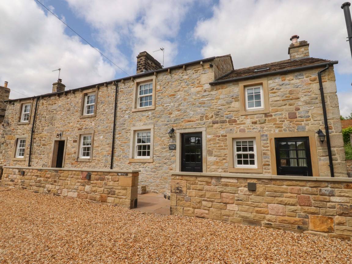 Cottage ∙ 3 Bedrooms ∙ 5 Guests - Skipton