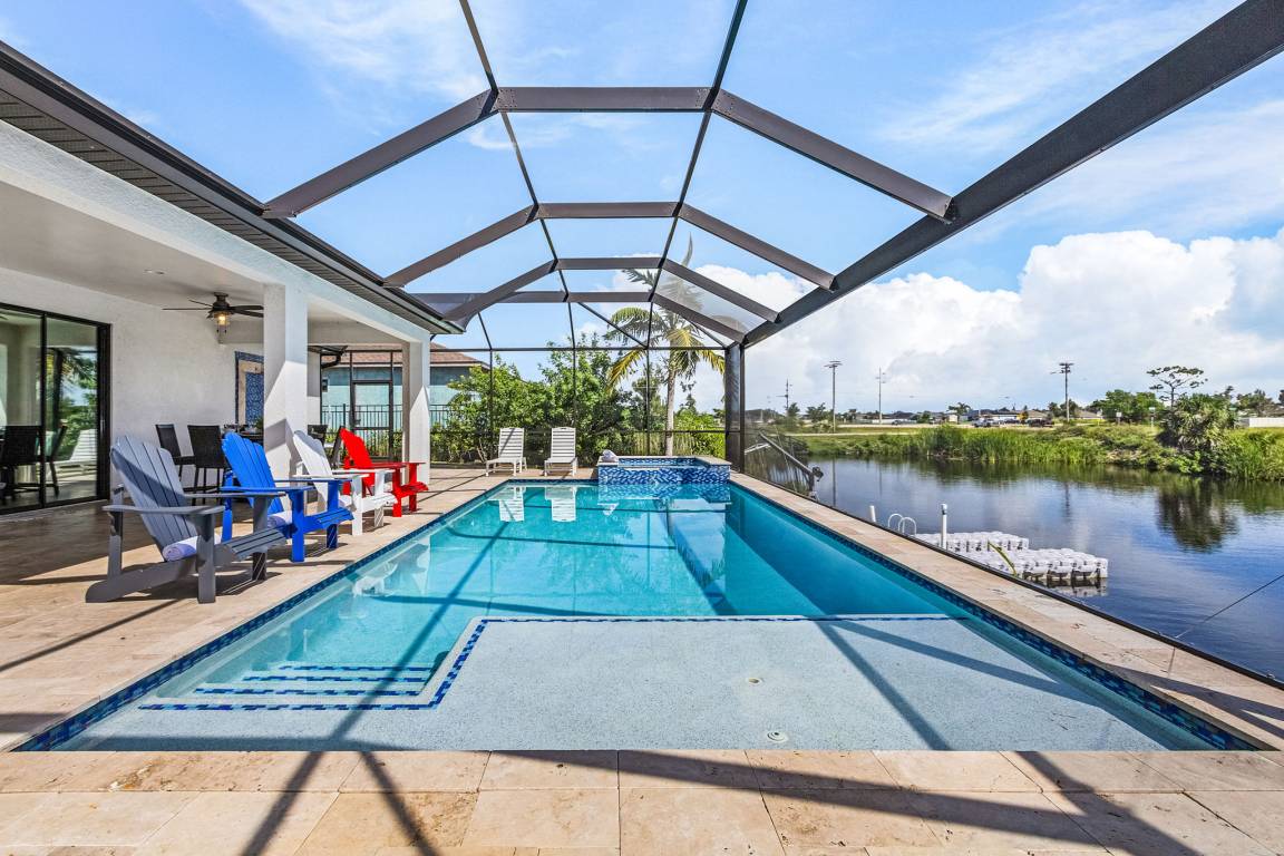 224 M² House ∙ 5 Bedrooms ∙ 10 Guests - Cape Coral, FL