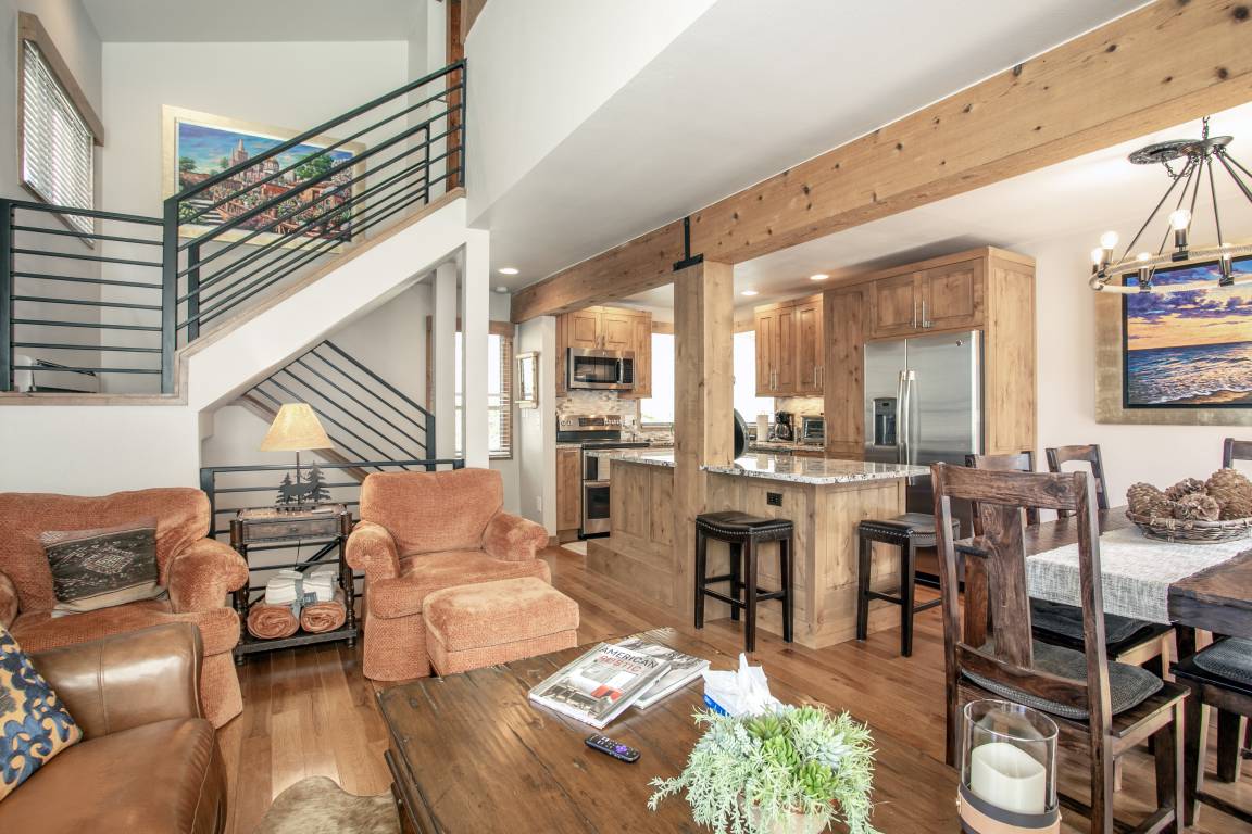 142 M² House ∙ 4 Bedrooms ∙ 8 Guests - Vail, CO