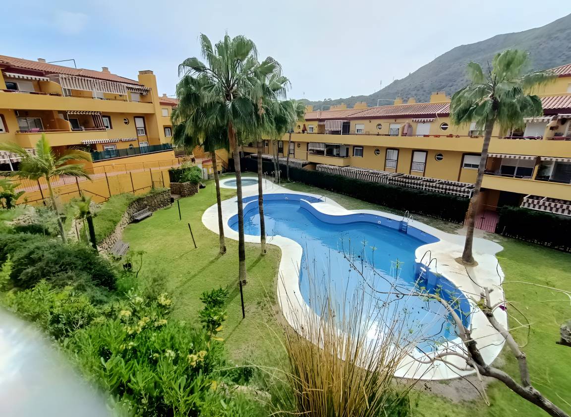 120 M² Apartamento ∙ 3 Habitaciones ∙ 6 Huéspedes - Rincón de la Victoria
