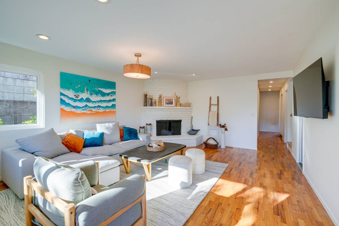 163 M² House ∙ 4 Bedrooms ∙ 8 Guests - Monterey, CA