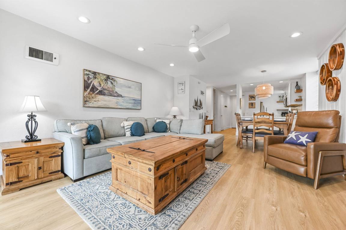 102 M² Condo ∙ 2 Bedrooms ∙ 6 Guests - Oceanside, Californie