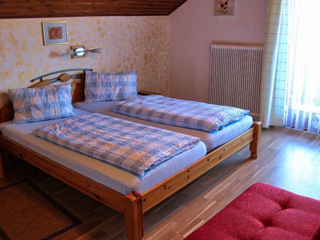 Ferienwohnung ∙ 2 Schlafzimmer ∙ 5 Gäste - Attersee