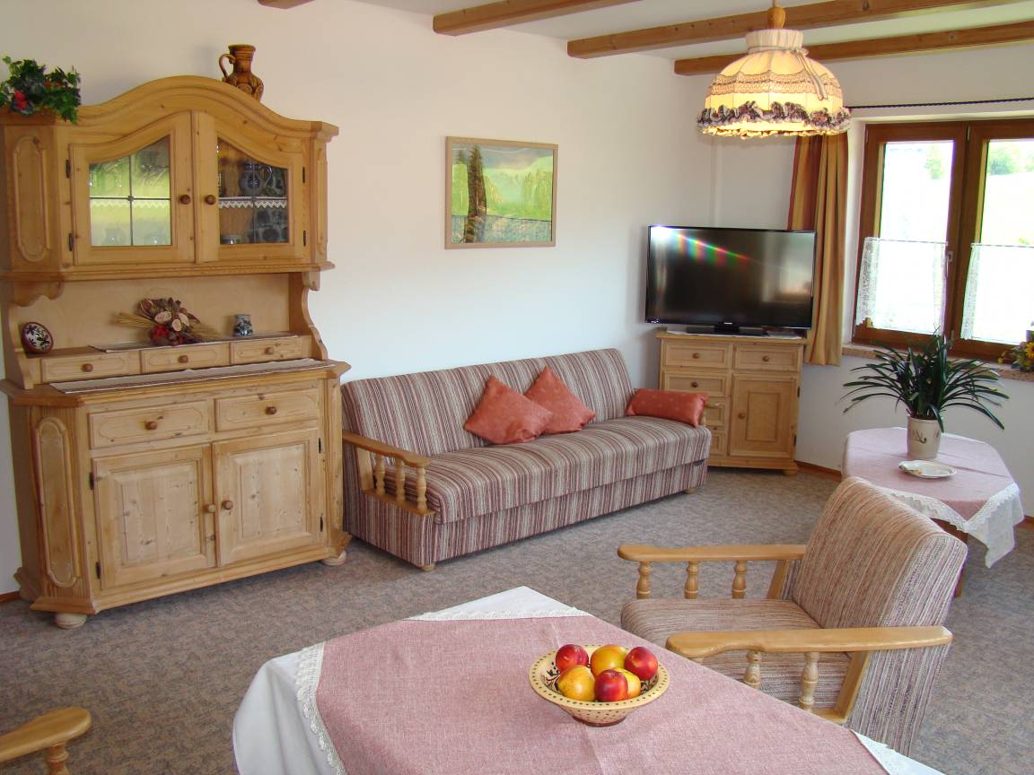 76 M² Ferienwohnung ∙ 6 Gäste - Samerberg