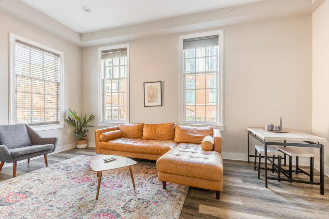 98 M² Apartment ∙ 2 Bedrooms ∙ 4 Guests - Alexandria, VA