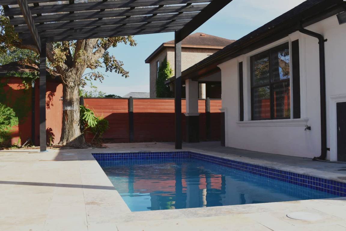 165 M² Talo ∙ 3 Makuuhuonetta ∙ 9 Vierasta - Mission, TX