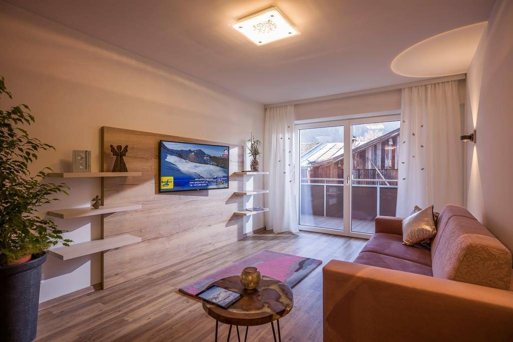 97 M² Apartment ∙ 2 Bedrooms ∙ 6 Guests - Kaltenbach