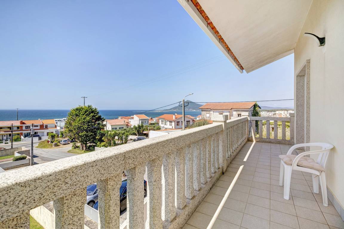 300 M² House ∙ 5 Bedrooms ∙ 10 Guests - Vila Praia de Âncora