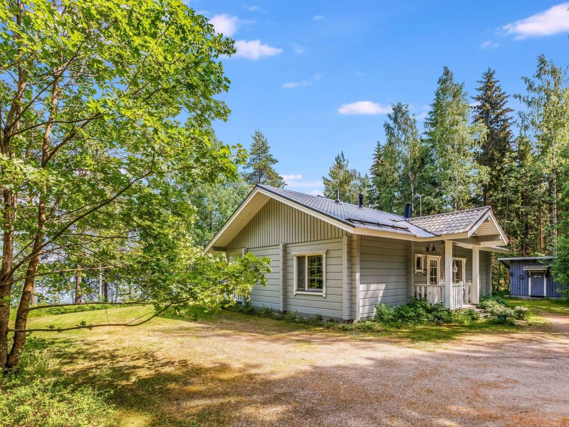 89 M² Talo ∙ 2 Makuuhuonetta ∙ 6 Vierasta - Kesälahti