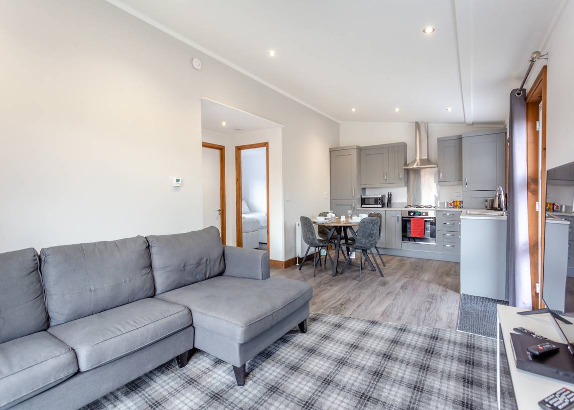 Chalet ∙ 2 Bedrooms ∙ 4 Guests - Banchory