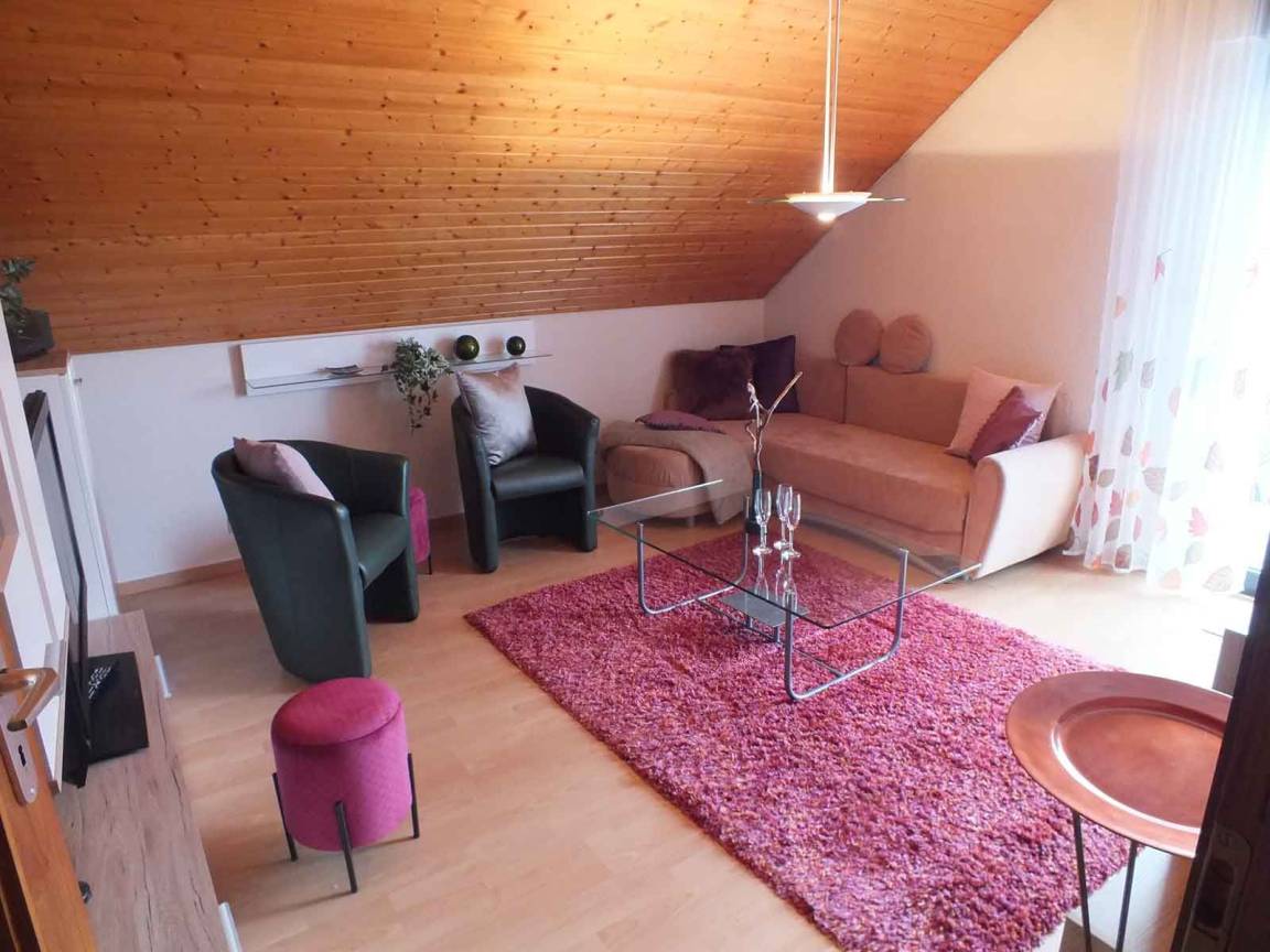 68 M² Ferienhaus ∙ 2 Schlafzimmer ∙ 6 Gäste - Winterberg