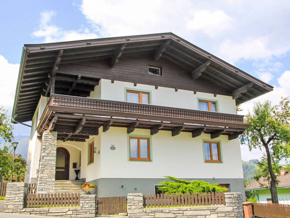 332 M² House ∙ 3 Bedrooms ∙ 6 Guests - Kaprun