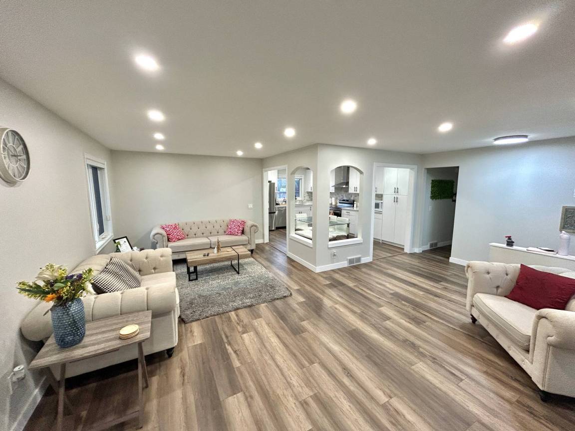 65 M² House ∙ 3 Bedrooms ∙ 6 Guests - Winnipeg