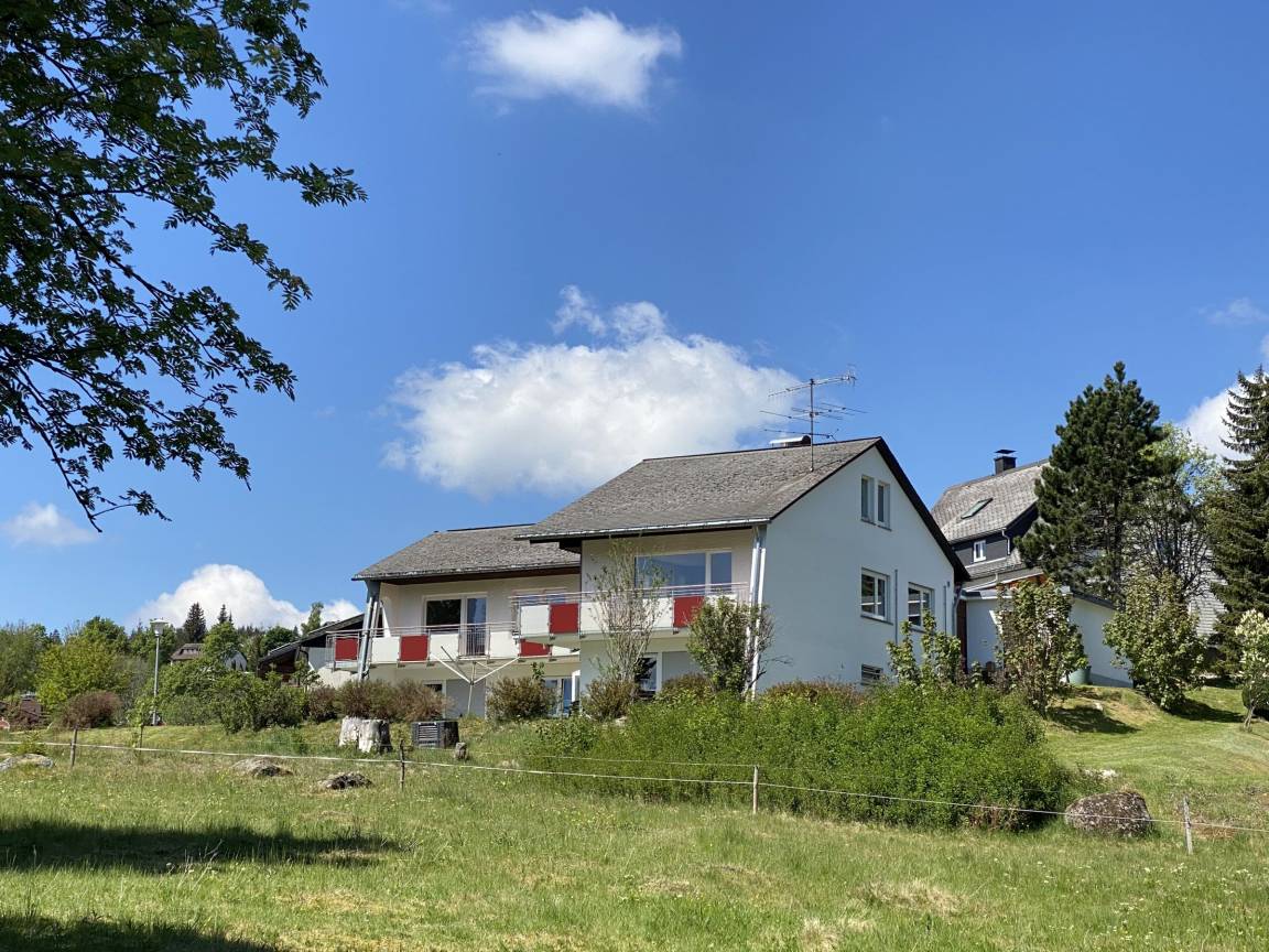 160 M² Ferienhaus ∙ 4 Schlafzimmer ∙ 8 Gäste - Simonswald