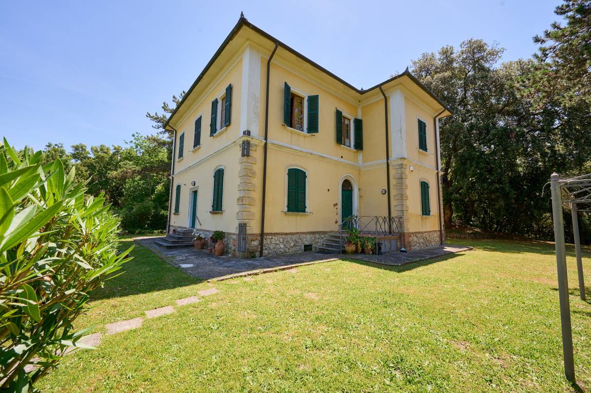 80 M² Ferienwohnung ∙ 2 Schlafzimmer ∙ 6 Gäste - Gavorrano