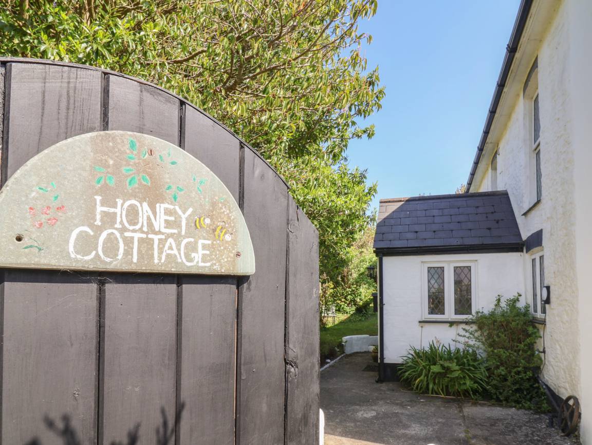 Cottage ∙ 3 Bedrooms ∙ 6 Guests - Ilfracombe