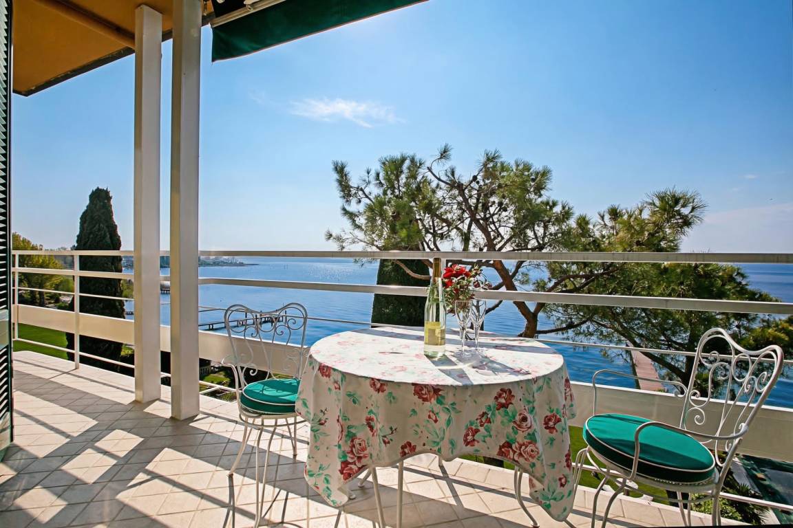 85 M² Appartement ∙ 2 Slaapkamers ∙ 5 Gasten - Sirmione