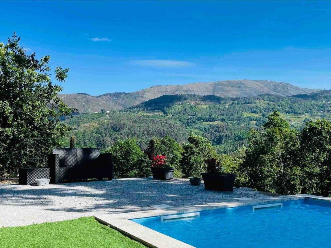 75 M² Talo ∙ 1 Makuuhuone ∙ 5 Vierasta - Mondim de Basto