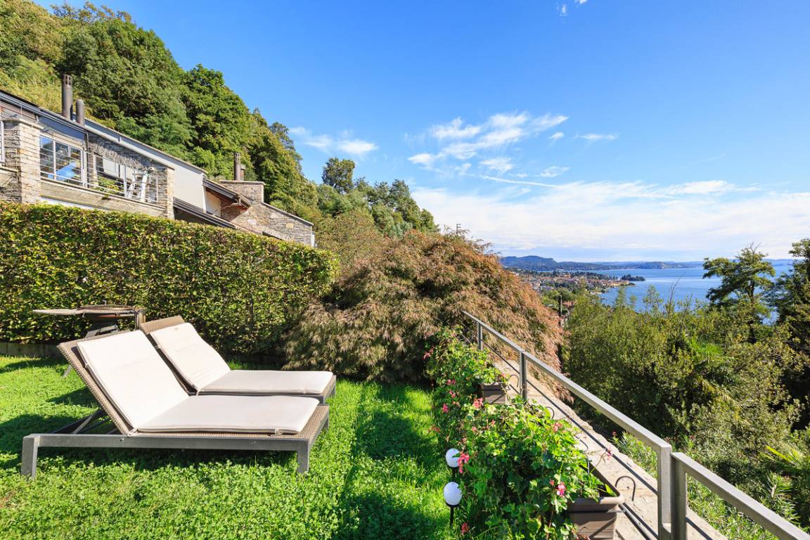 Apartment ∙ 2 Bedrooms ∙ 6 Guests - Verbania