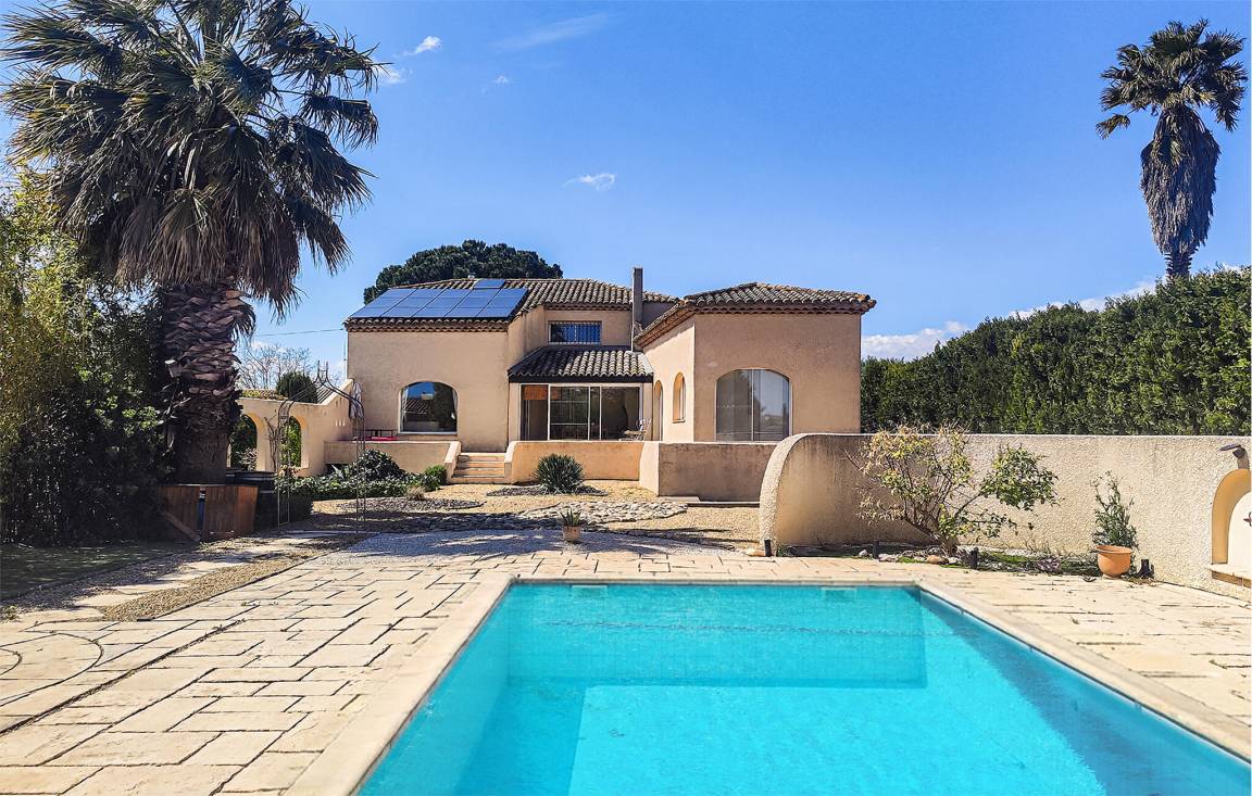 180 M² Maison De Vacances ∙ 4 Chambres ∙ 8 Personnes - Béziers