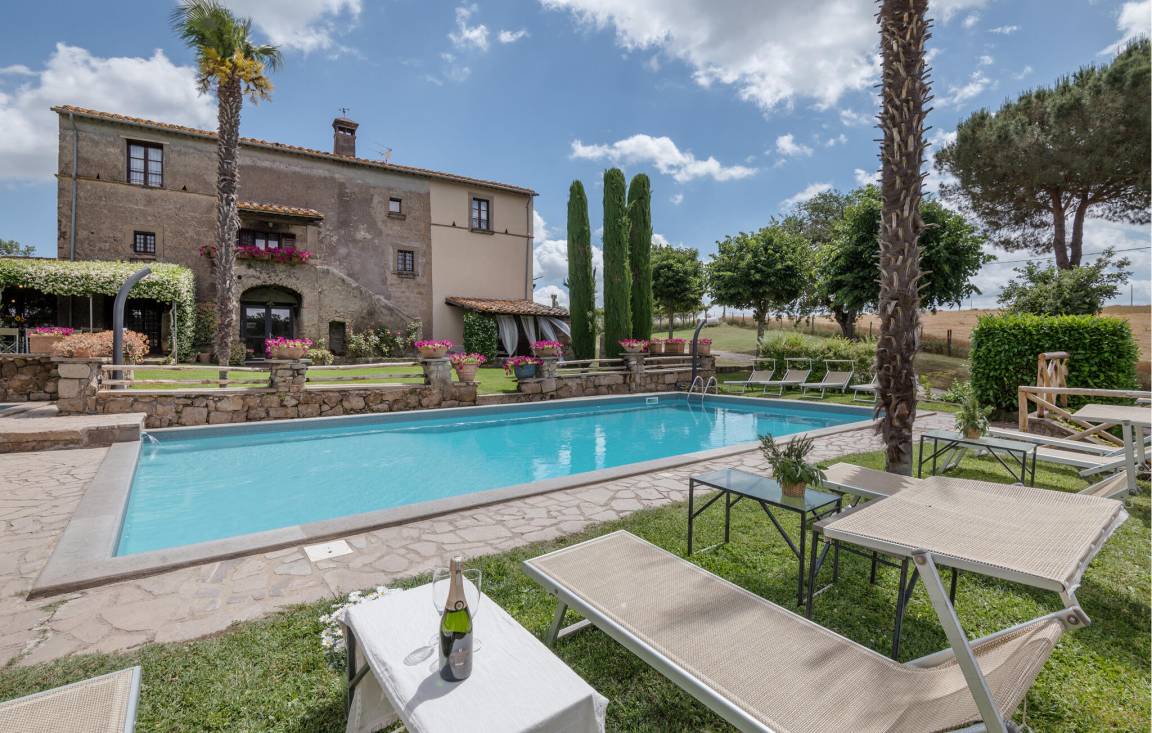 750 M² Ferienhaus ∙ 10 Schlafzimmer ∙ 25 Gäste - Latium