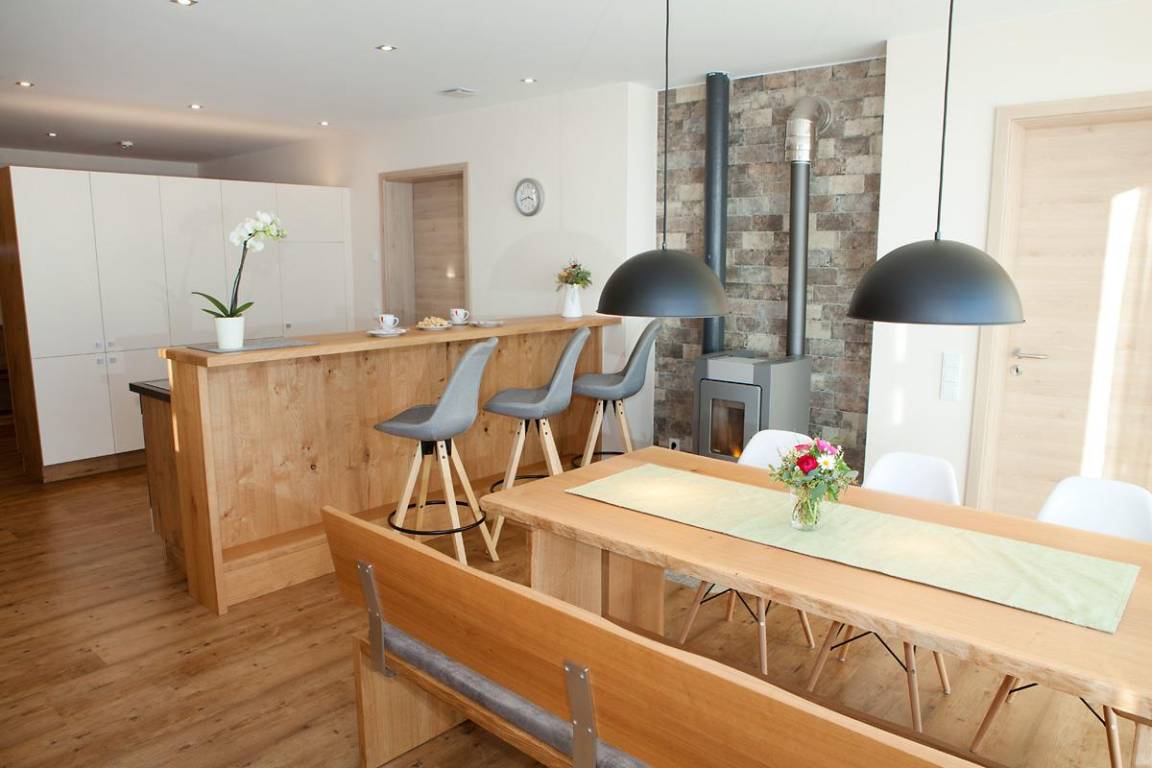 120 M² Apartment ∙ 3 Bedrooms ∙ 5 Guests - Füssen