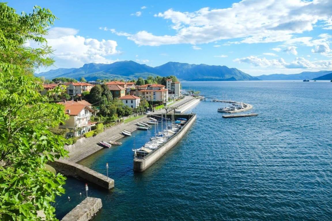 90 M² Appartement ∙ 2 Slaapkamers ∙ 5 Gasten - Brissago