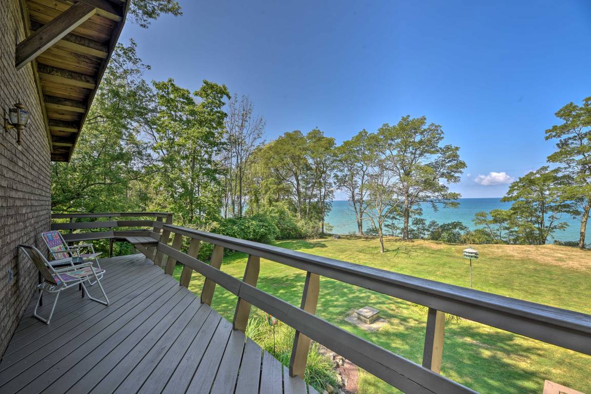 167 M² House ∙ 3 Bedrooms ∙ 8 Guests - Lake Erie State Park, Brocton