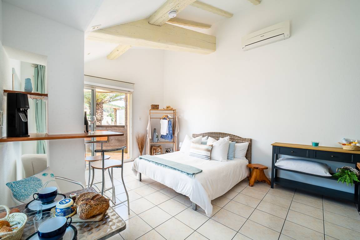 26 M² Apartamento ∙ 2 Huéspedes - Colera