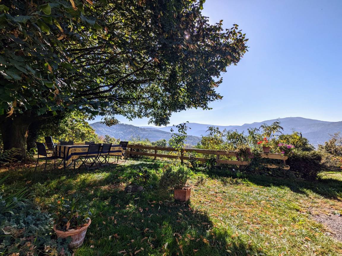 98 M² Cottage ∙ 2 Bedrooms ∙ 6 Guests - Alps