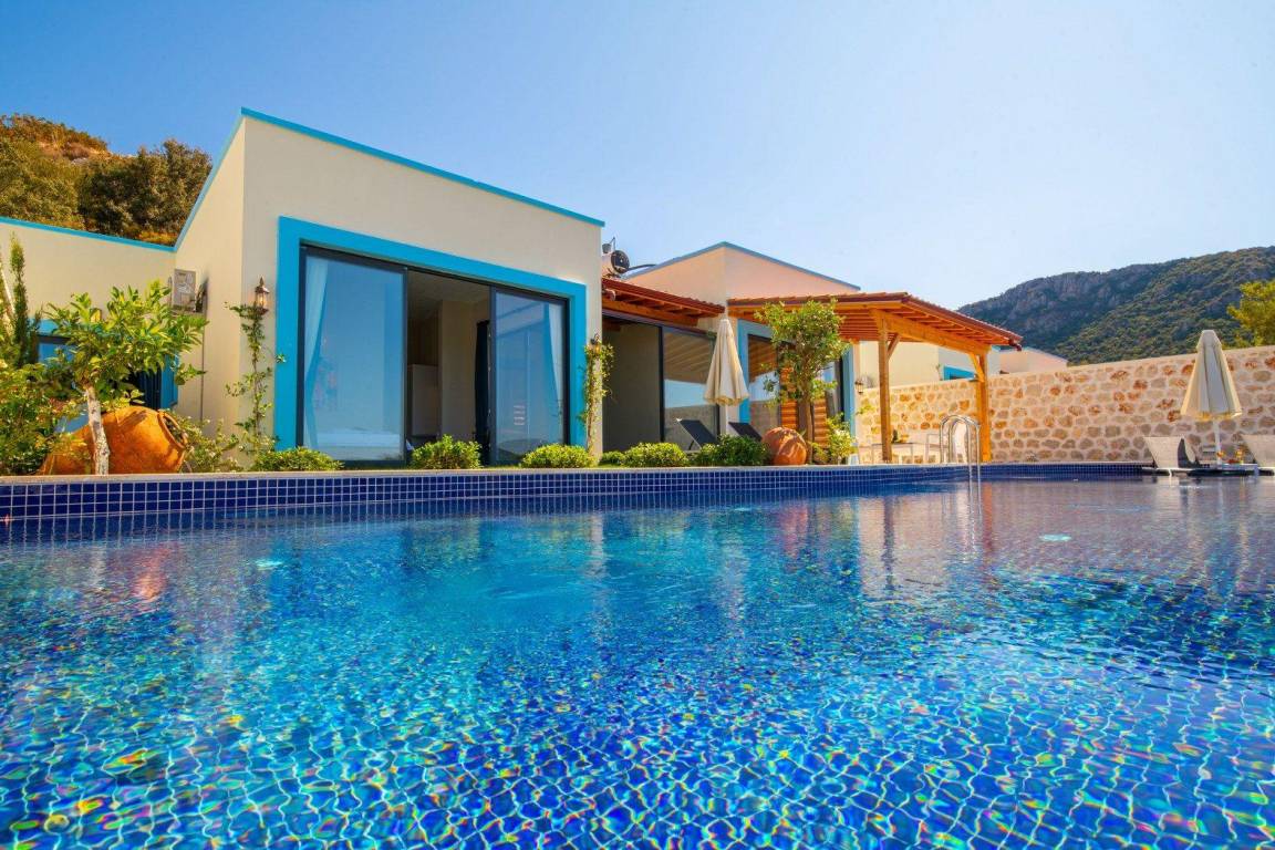 95 M² House ∙ 2 Bedrooms ∙ 4 Guests - Kalkan
