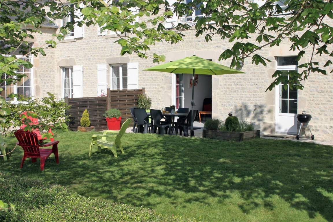 112 M² Gîte ∙ 3 Chambres ∙ 6 Personnes - Manche