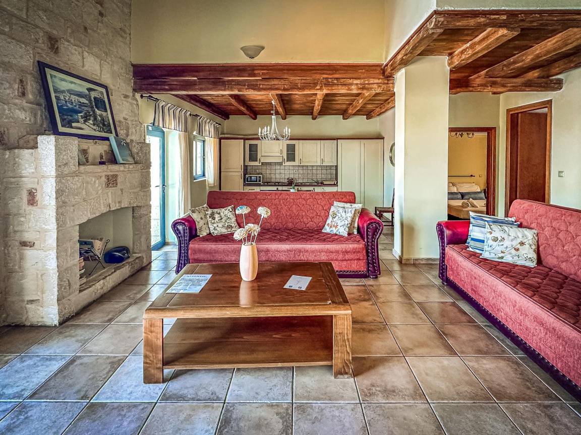 100 M² Huis ∙ 3 Slaapkamers ∙ 6 Gasten - Koutouloufari