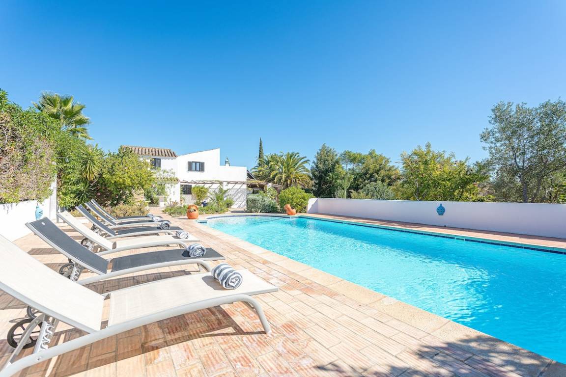 180 M² Villa ∙ 4 Chambres ∙ 8 Personnes - Faro