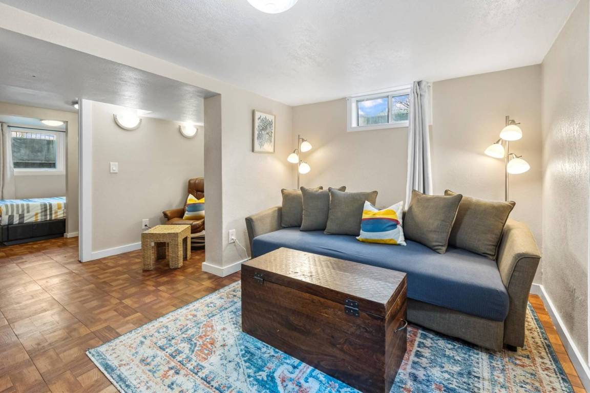 74 M² Apartment ∙ 2 Bedrooms ∙ 4 Guests - Boise, ID