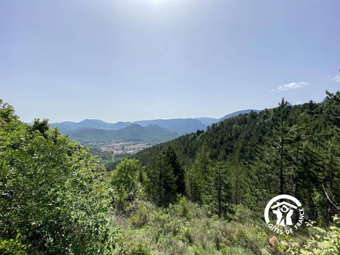 80 M² Gîte ∙ 2 Chambres ∙ 4 Personnes - Pyrénées